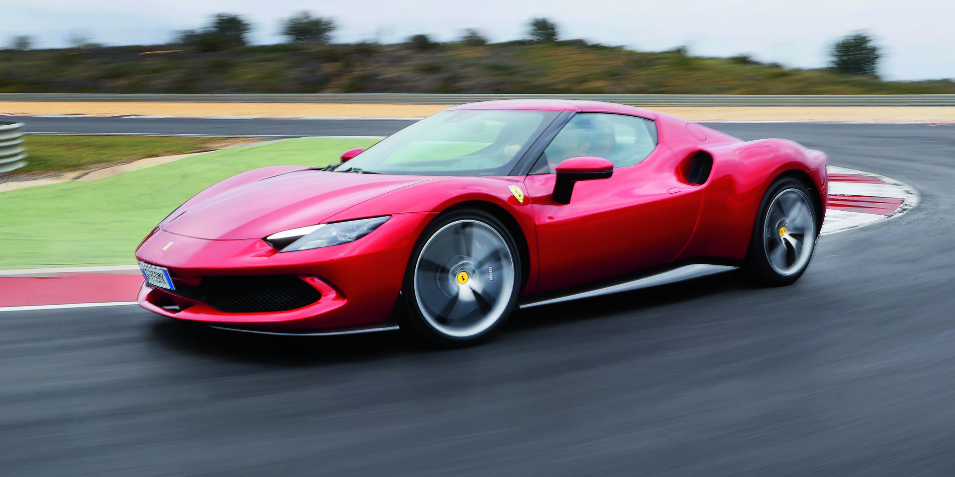 Ferrari 296 GTB - «petit V12» en test | auto-illustré - le magazine ...